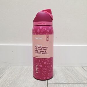 owala | Dining | Owala Freesip 32oz Stainless Steel Water Bottle Love ...